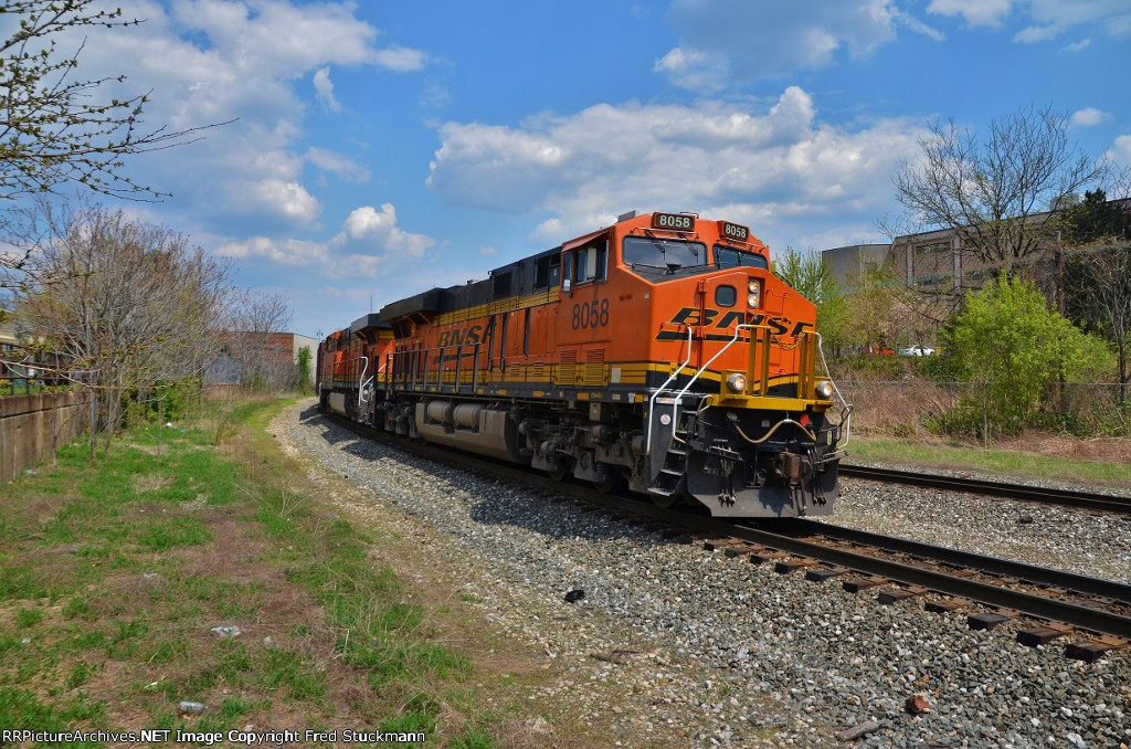 BNSF 8058